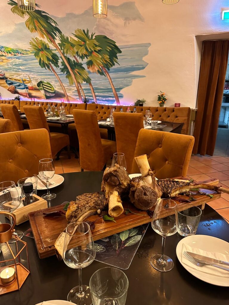 Over ons - Happs - Authentieke Tapas & Grill